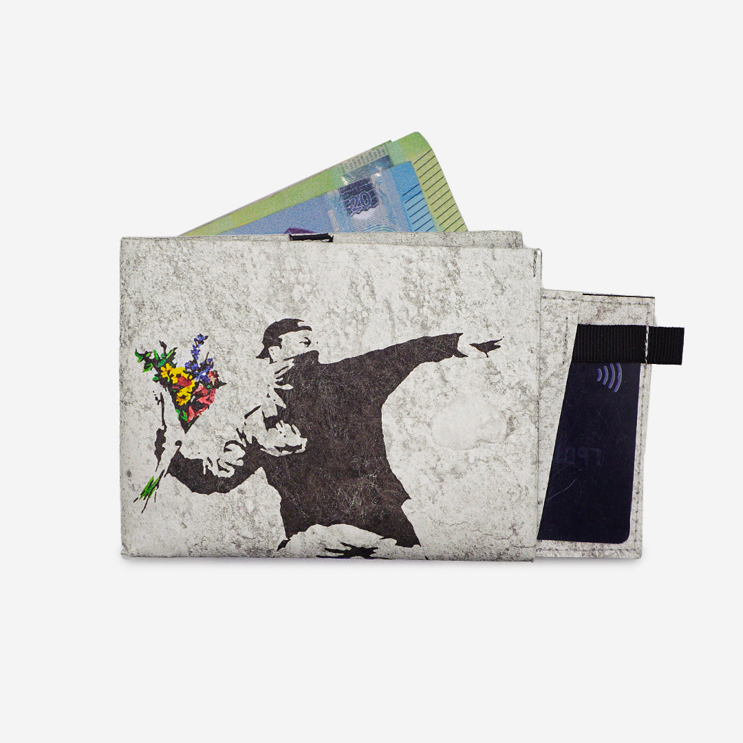 Paprcuts RFID Pro Wallet made of tear-resistant Tyvek - Sustainable ...